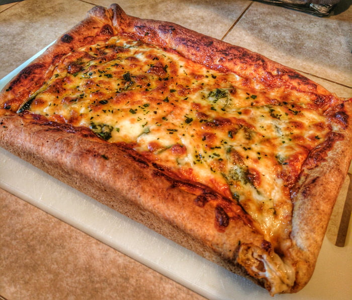 Deep dish, stuffed crust pizza with mushrooms and basil - 9GAG