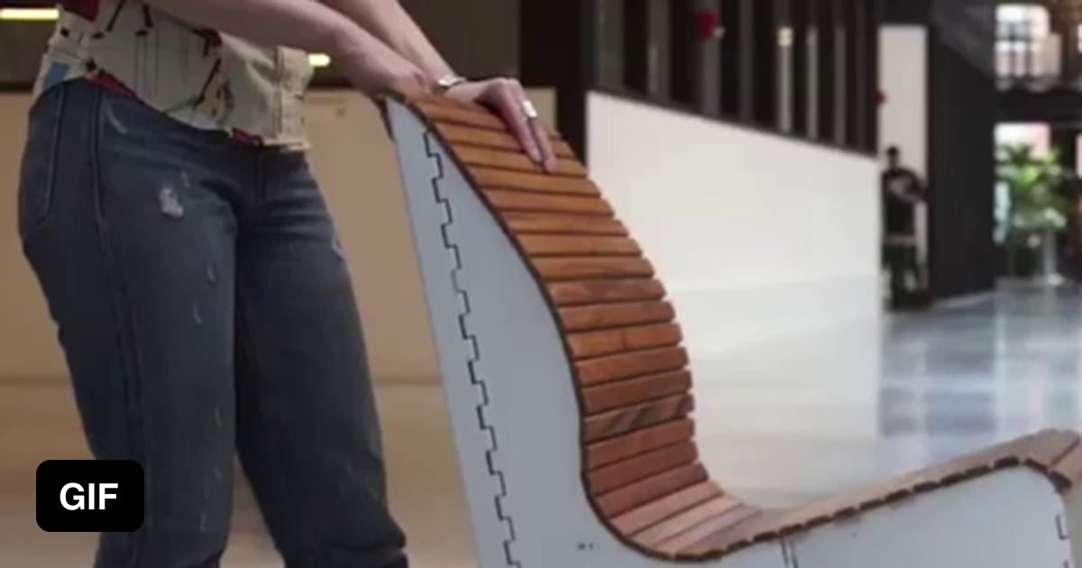 Shape-shifting chair - 9GAG