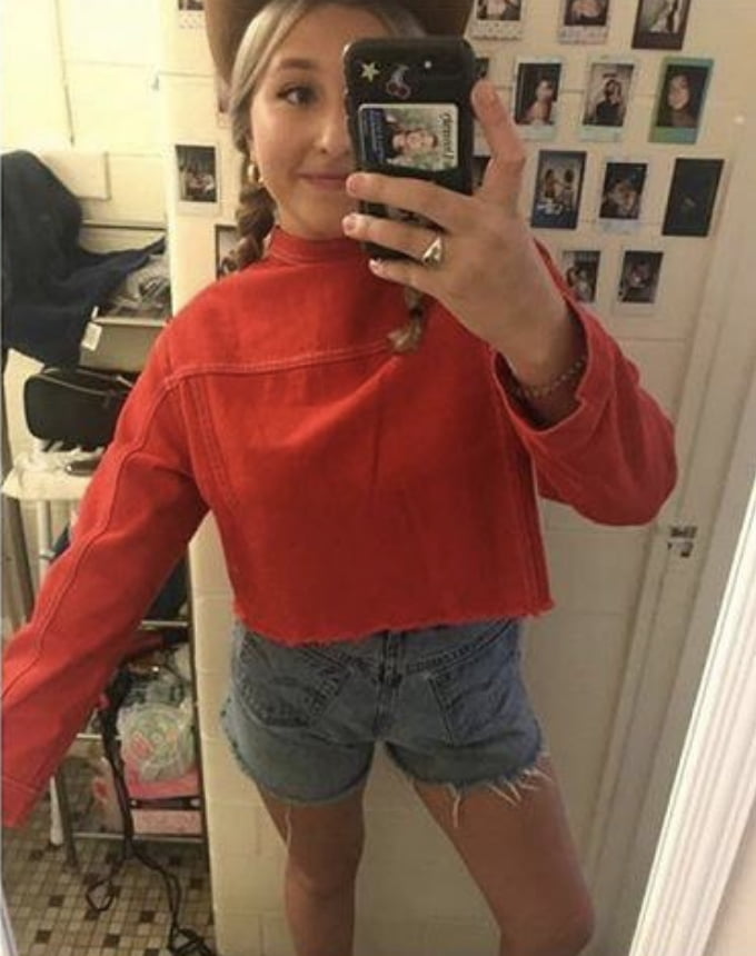 The Reverse Cowgirl, Queen of Backshots - 9GAG