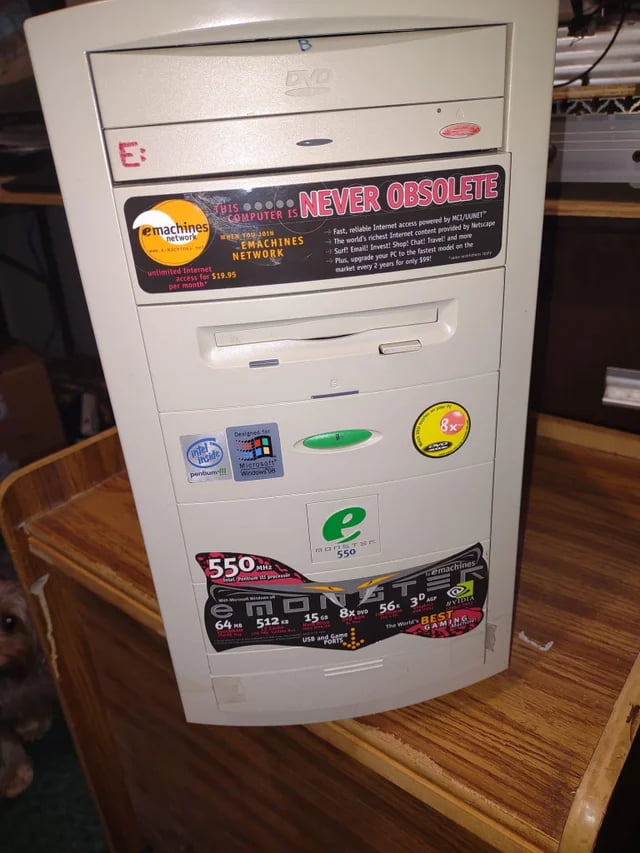 A never obsolete build? Somebody can confirm this? - 9GAG