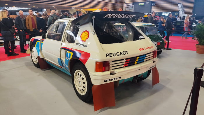 Big spoilers, Big turbo... Big History too - 9GAG