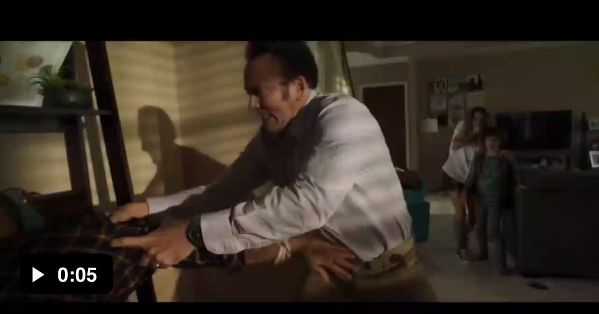 The Slap of God (sauce : Mom and Dad 2017) - 9GAG