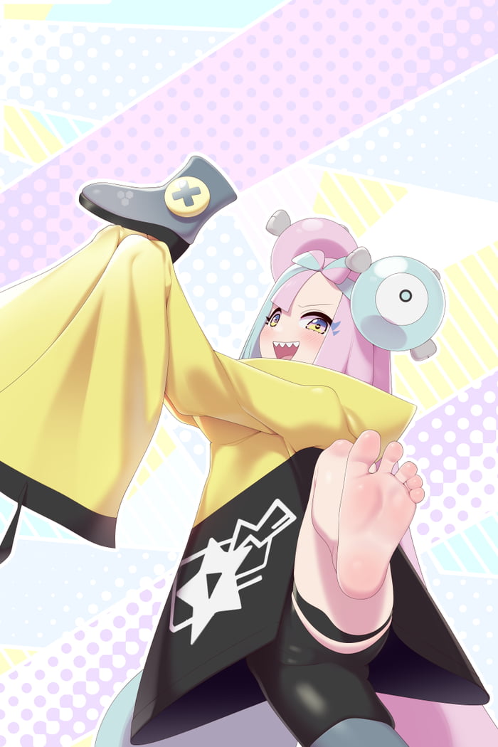 Iono's cute feet - 9GAG