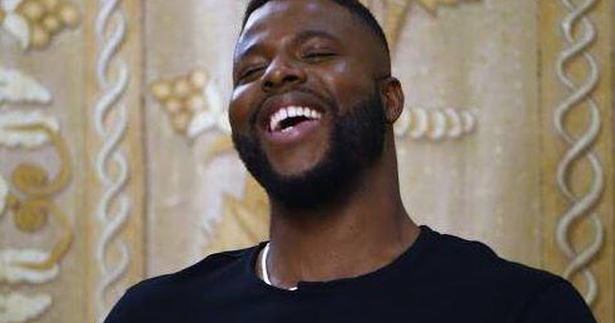 Winston Duke -great smile! - 9GAG