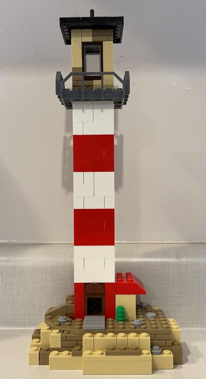 Simple lonley lighthouse :) - 9GAG