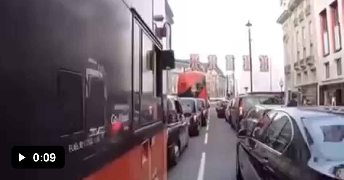 - Nod of respect. - 9GAG