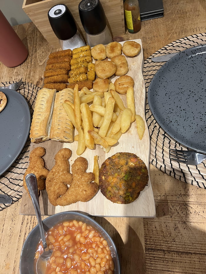 Most beige meal this side of the Mississippi. Wanted to clear there ...