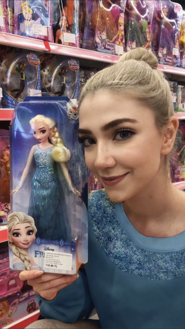My friend Elsa - 9GAG