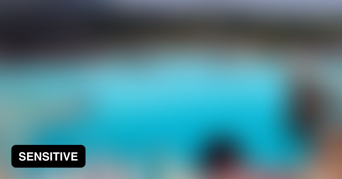 Smooth Operator: The Art of Waterslide Entry - 9GAG