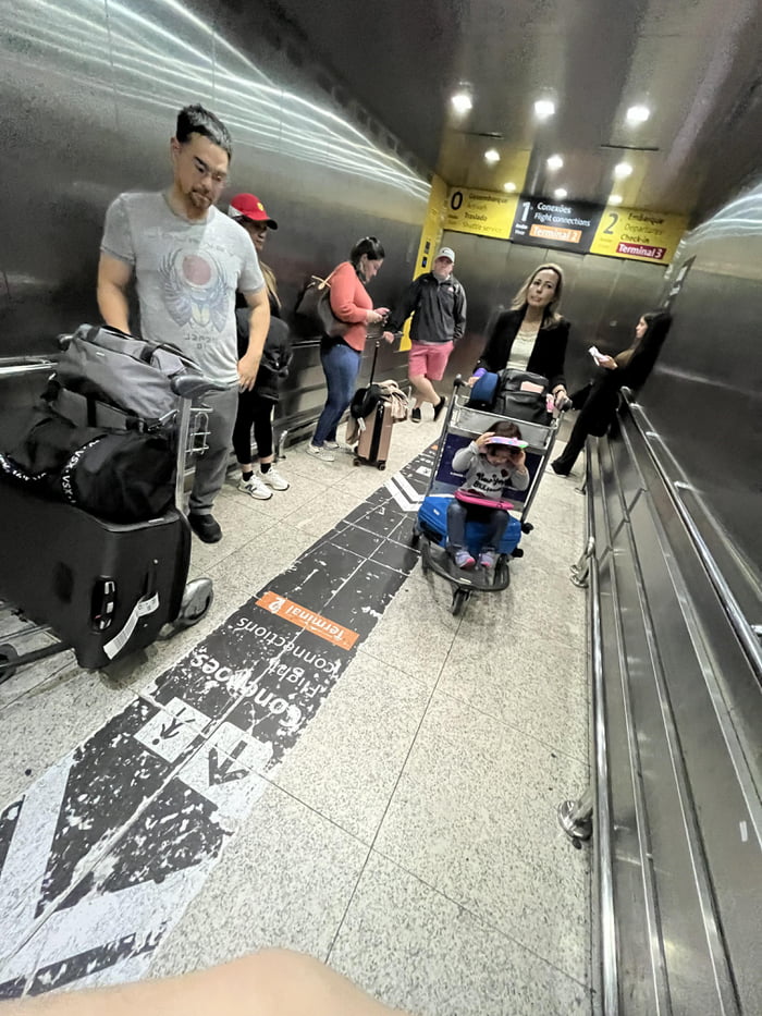 Of an elevator - 9GAG