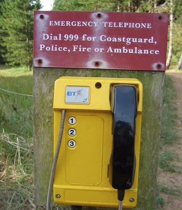 How helpful accept there is no 9 button to dial 999 with - 9GAG