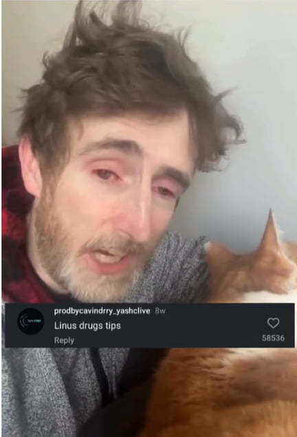 Bro is so high that he makes Snoop look sober - 9GAG