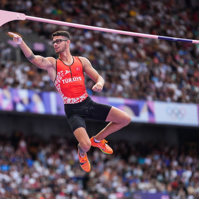 Just give the Turkish athletes a gold medal for iconic poses - 9GAG