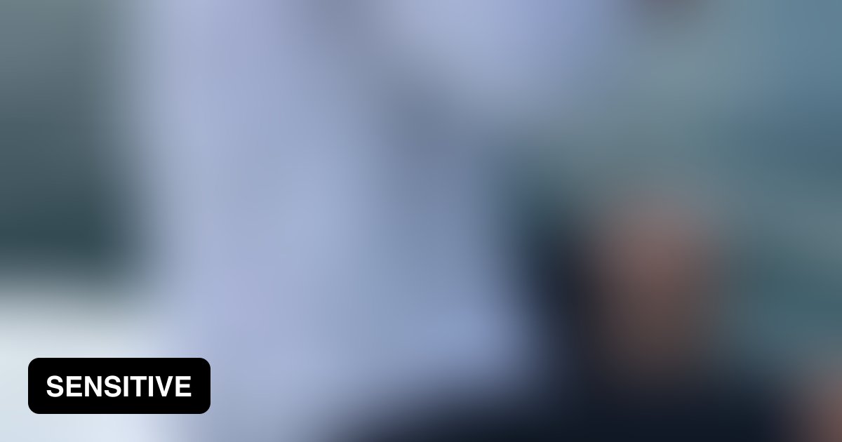 Taken over by bugs while ocean fishing - 9GAG