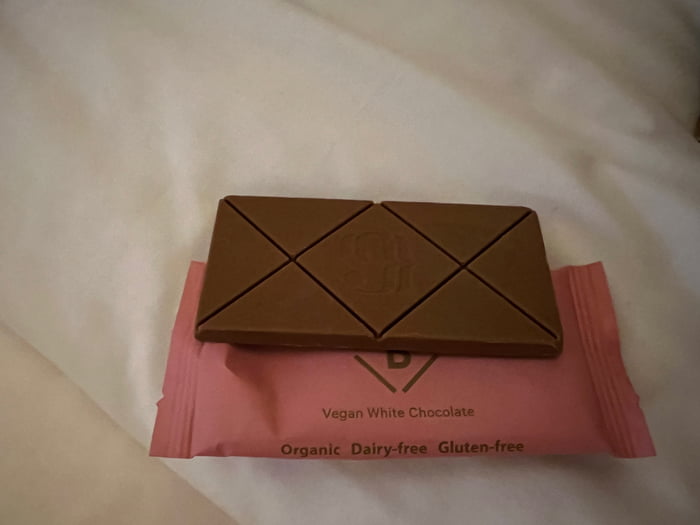 My hotel netflixed the chocolate - 9GAG