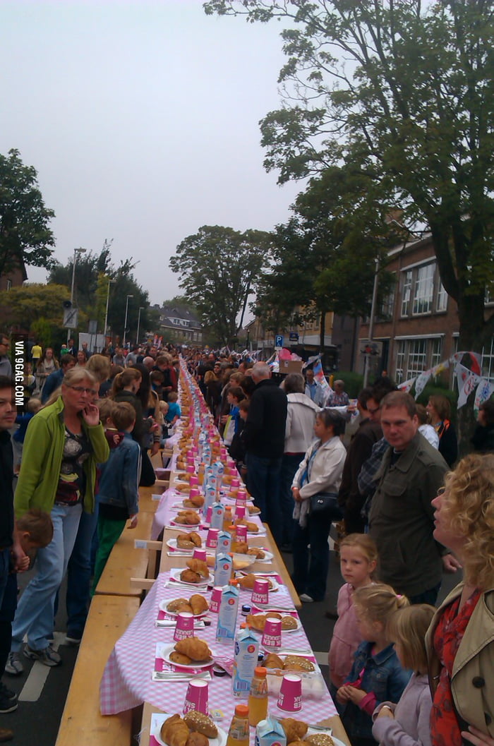 Breakfast world record in my street today - 9GAG