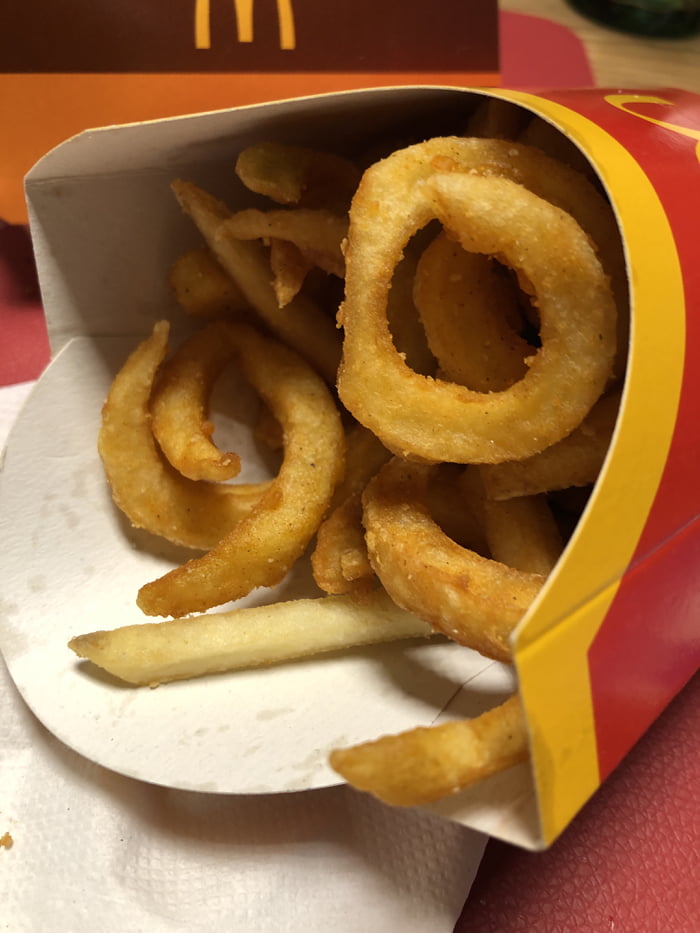 Finally a frit in my curly fries - 9GAG