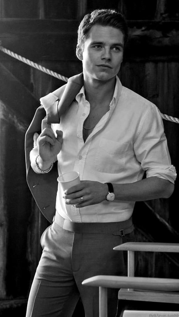 Hello Mr. Sebastian Stan. - 9GAG