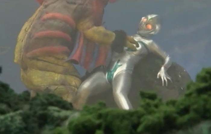 This is a very weird Ultraman episode... - 9GAG
