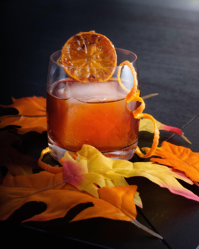 Autumn inspired Chai Tea Old Fashioned - 9GAG