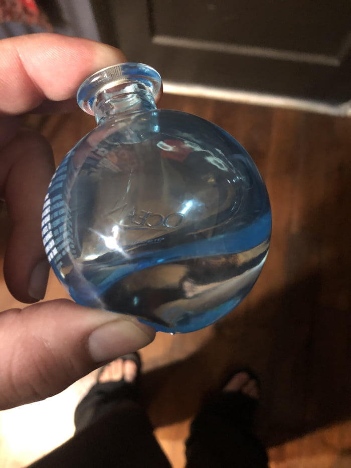This Vodka glass container (half the container is solid glass) - 9GAG