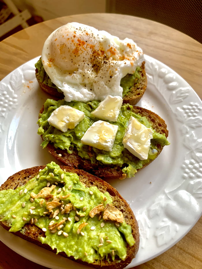 Avocado toast - 9GAG