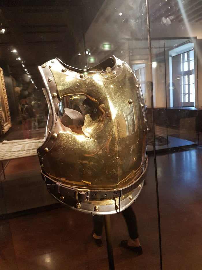 Armor of a French soldier during Waterloo battle, did he dieded ? - 9GAG