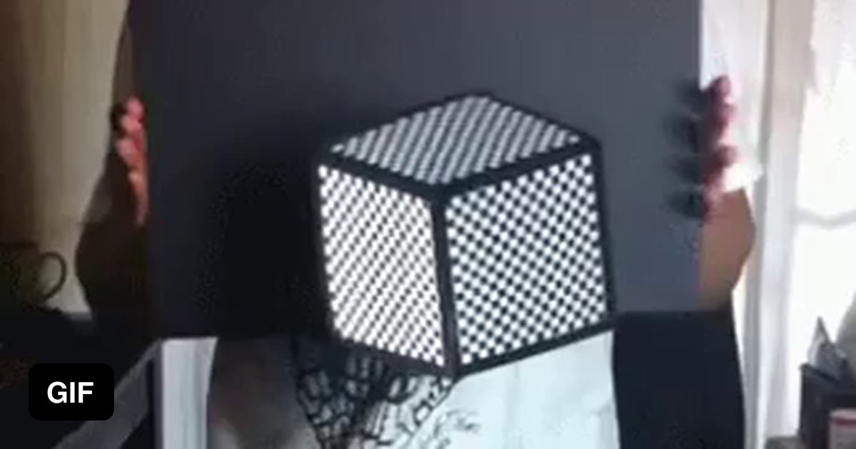 Optical illusion! - 9GAG