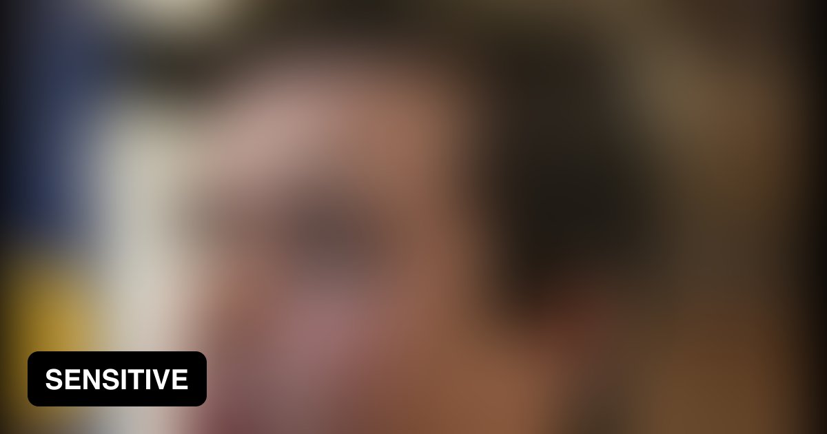 Yes. Yes, he does. - 9GAG