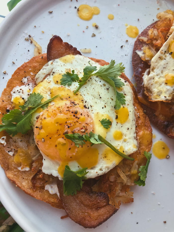 Bacon, egg, and hash brown tostadas - 9GAG