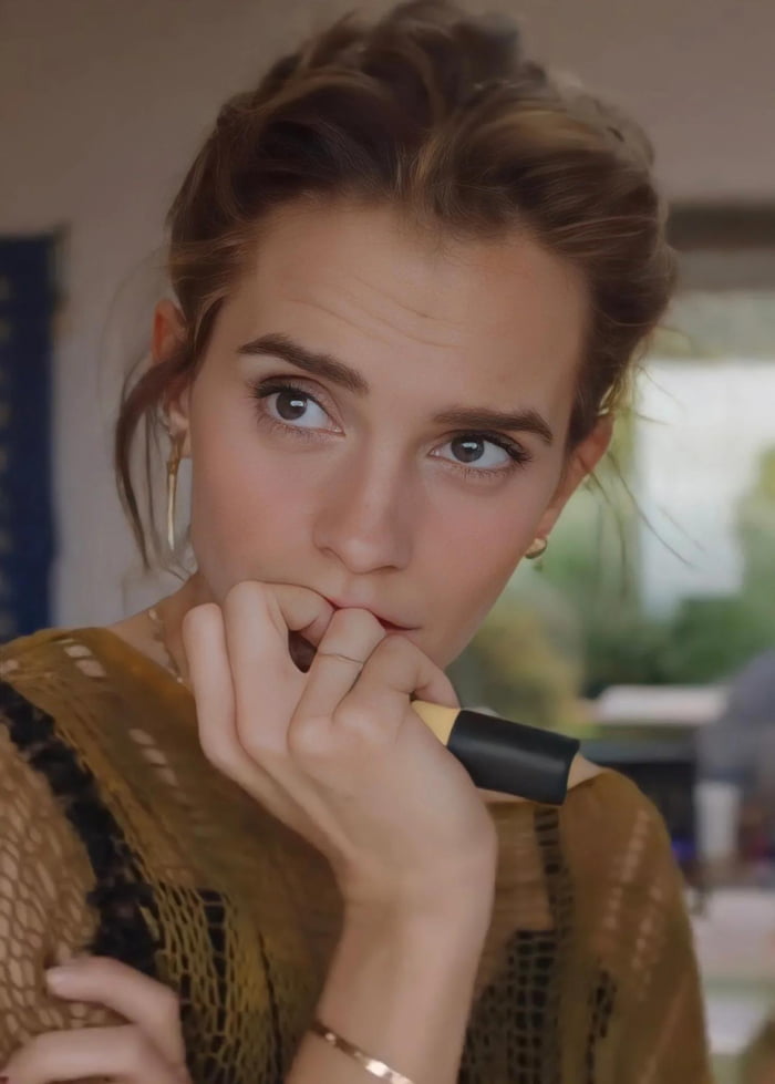 Emma Watson - 9GAG