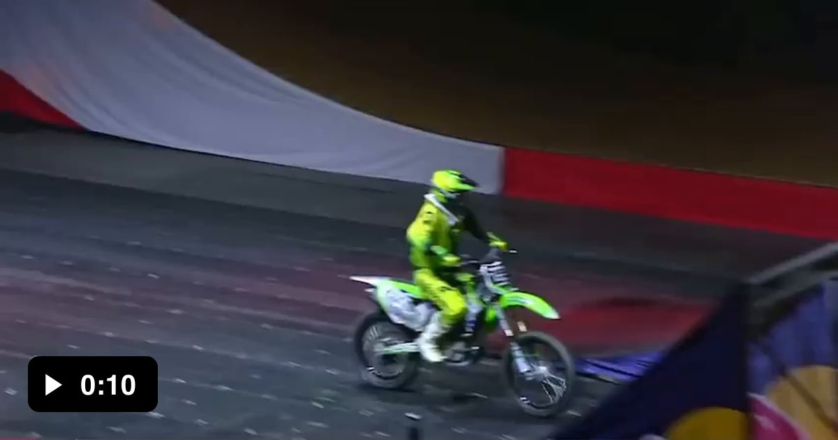 The World’s First Ever Double Front Flip Attempt On A Dirt Bike - 9GAG