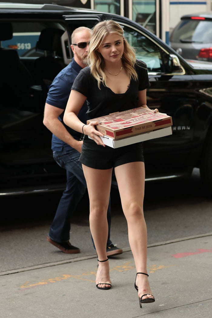 Chloe Grace Moretz 9gag