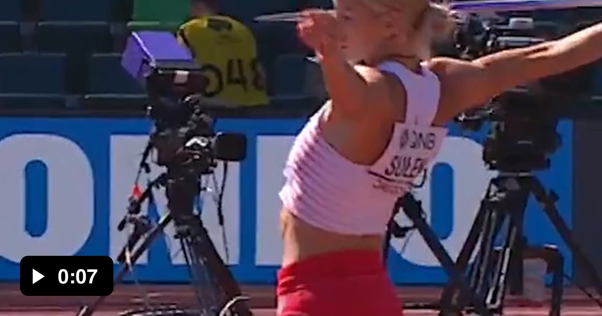 Im pretty pretty pretty sure, she is coming from greece. - 9GAG