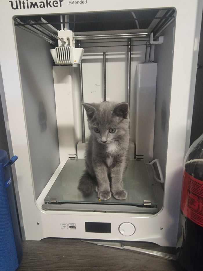 These 3D printers are getting pretty accurate - 9GAG