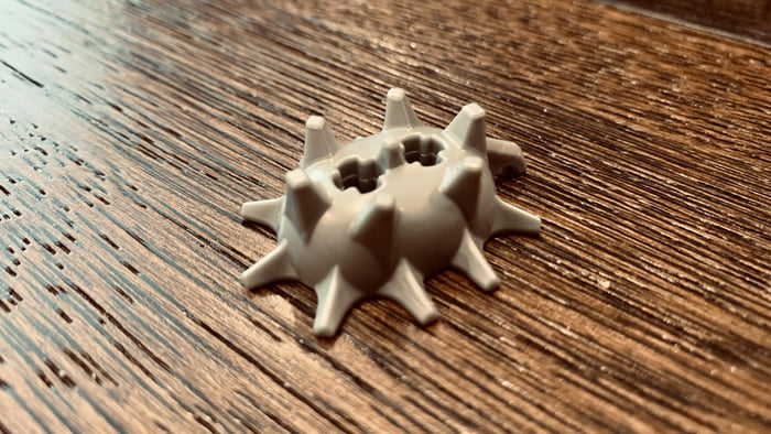 THE MOST PAINFUL LEGO PIECE EVER INVENTED - 9GAG