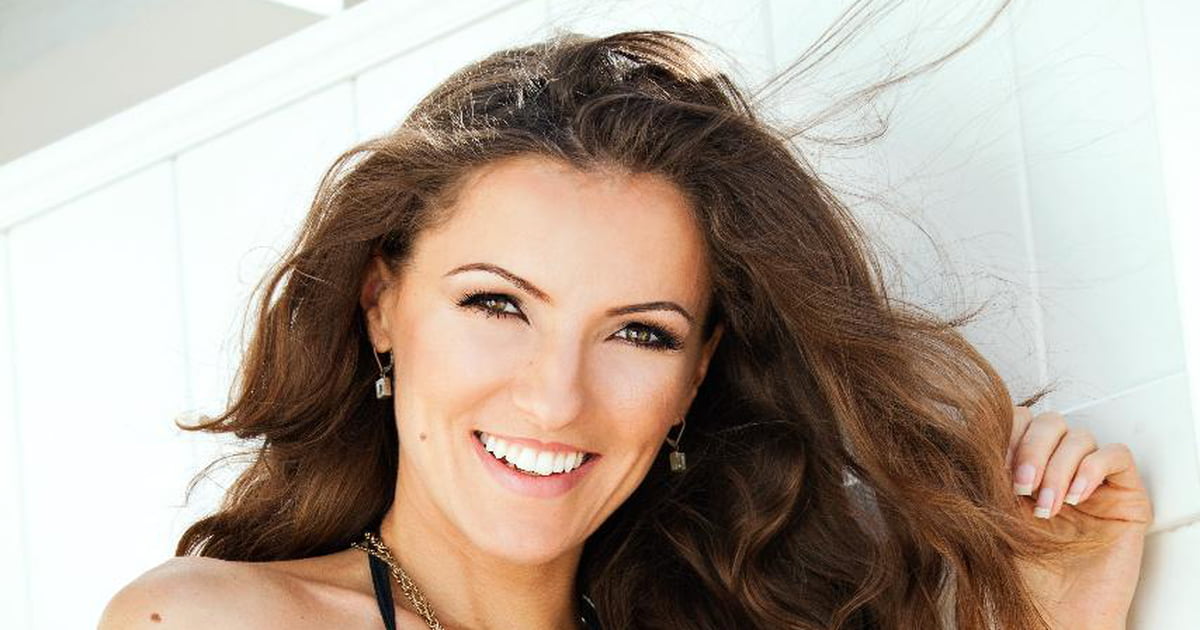 Saba Homayoon - 9GAG