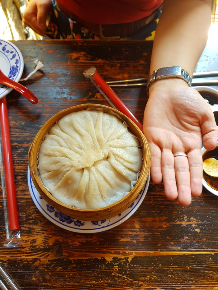Giant dumpling - 9GAG