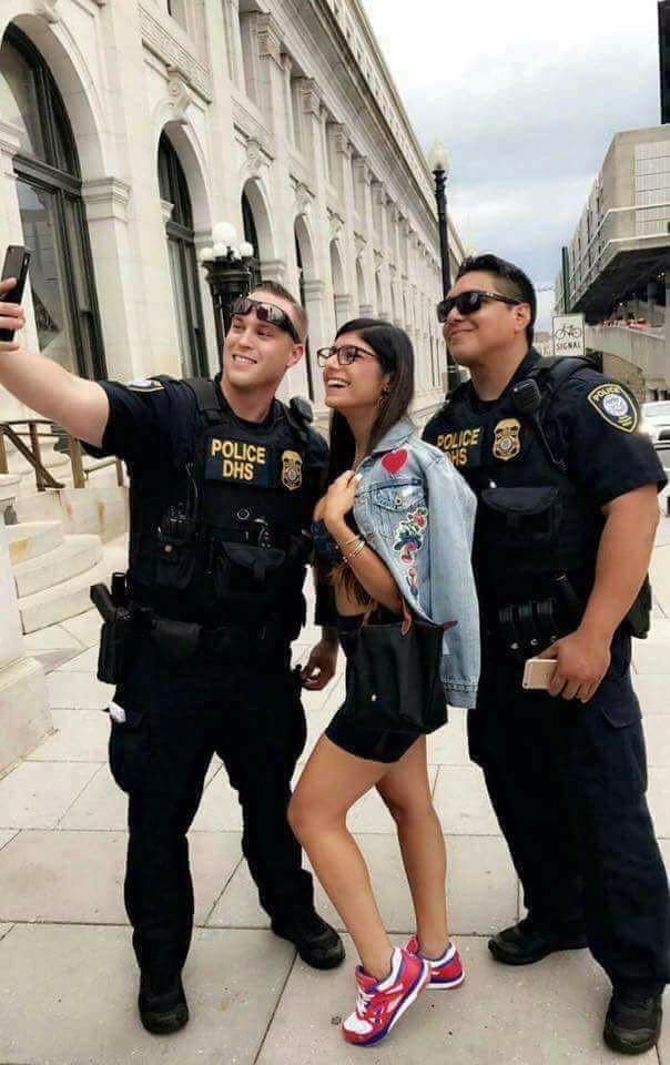 Police showing some support for this actress' career - 9GAG
