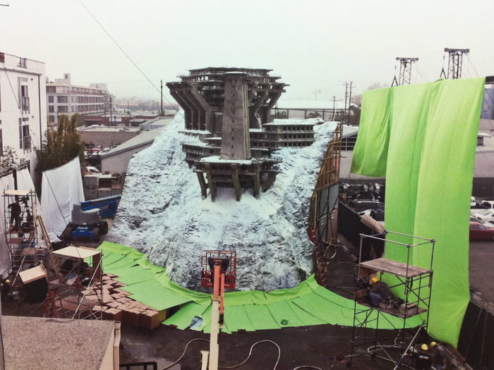 Snow fortress model built for Inception - 9GAG