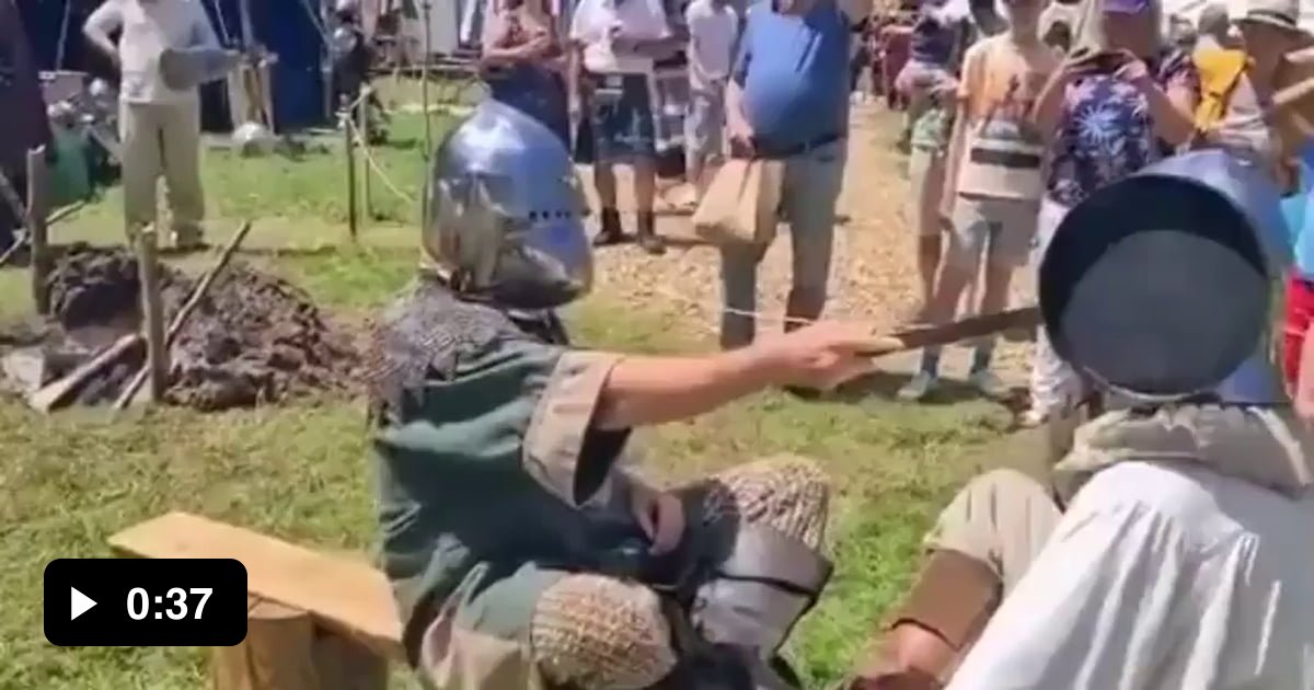 Medieval Slap Competition - 9GAG