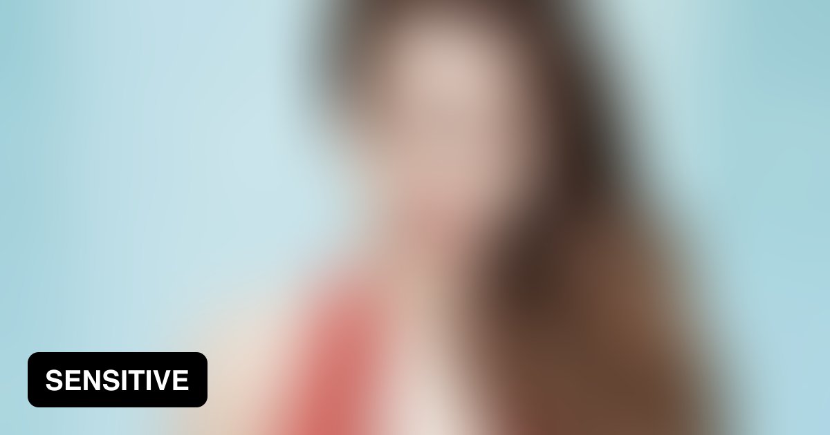 Alison Brie GQ Mexico pics...good lord - 9GAG