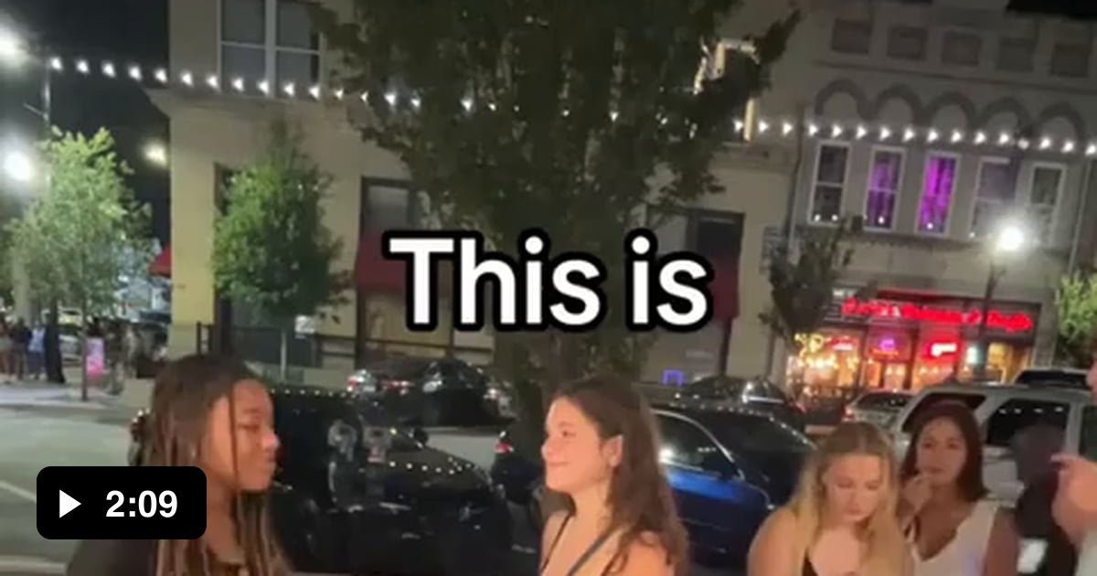 I hand is itching.... - 9GAG