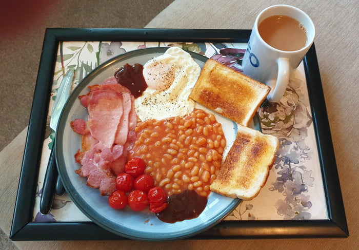 Sunday fry up... Not the full 🏴󠁧󠁢󠁥󠁮󠁧󠁿ish, just a quickie... - 9GAG