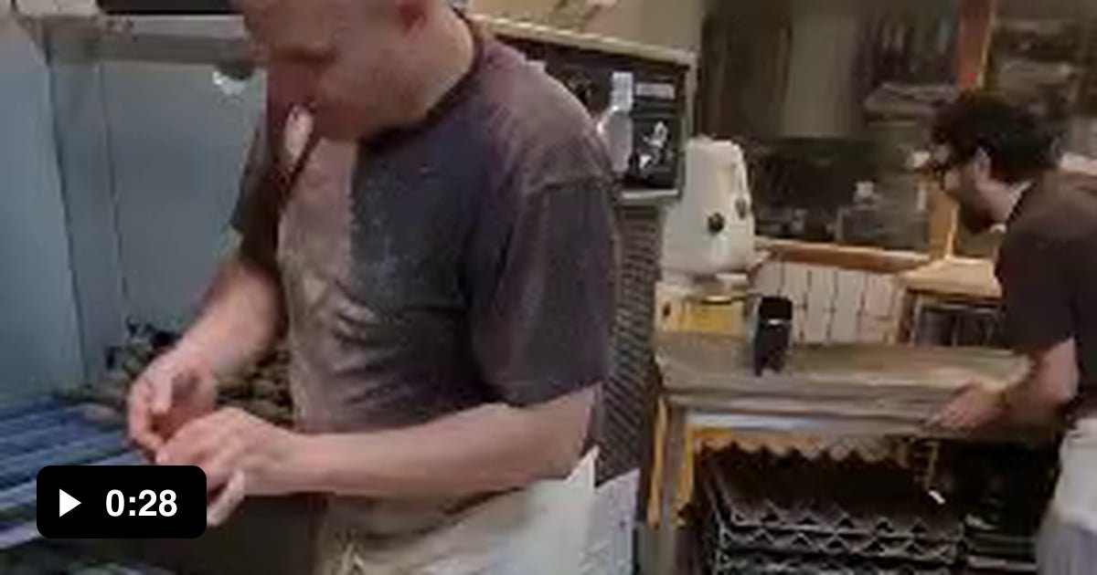 Crazy German baker - 9GAG