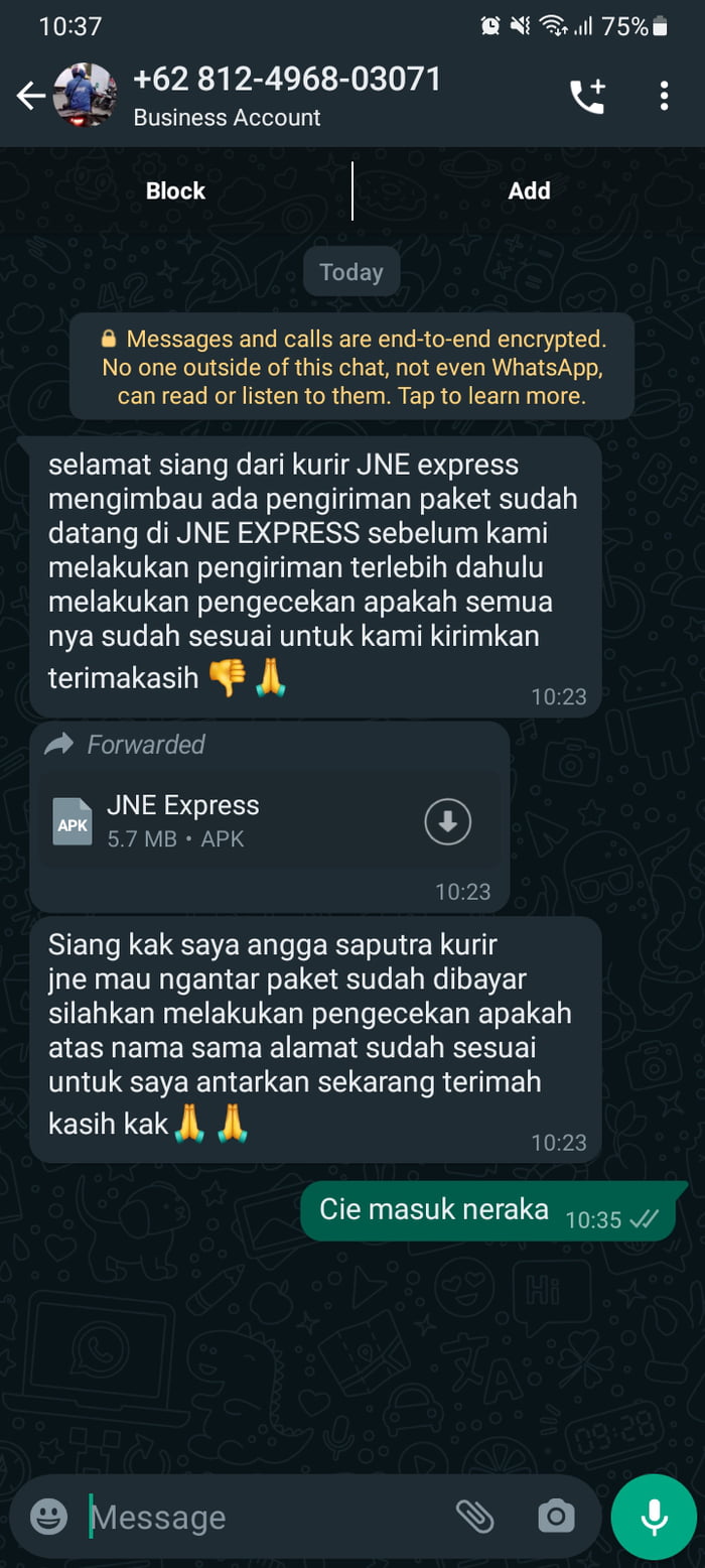 Barangkali ada yang mau chat. - 9GAG