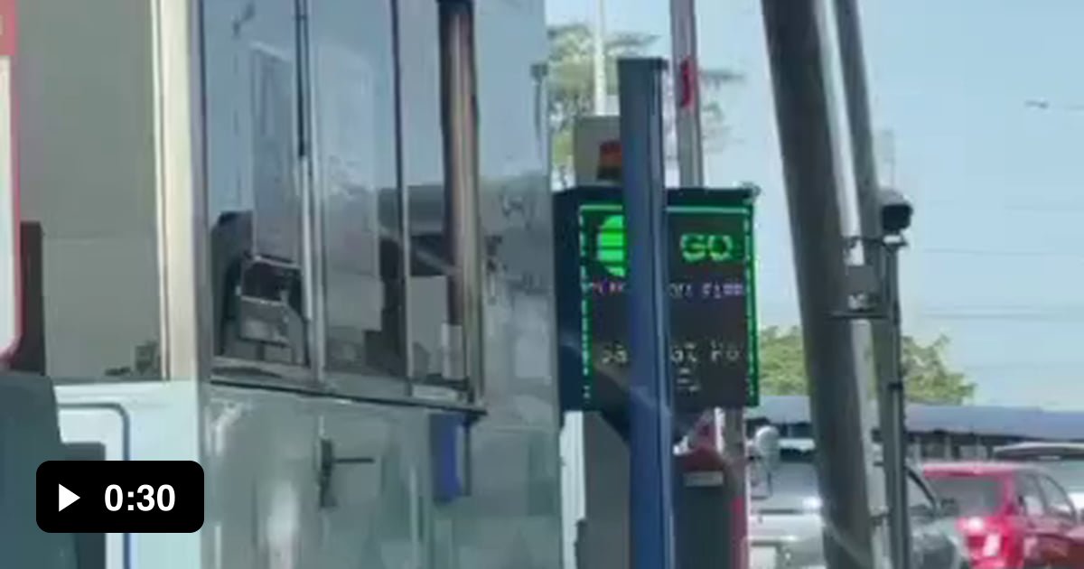 I played too many RPG games to know this means that sh*t's about to go down - 9GAG