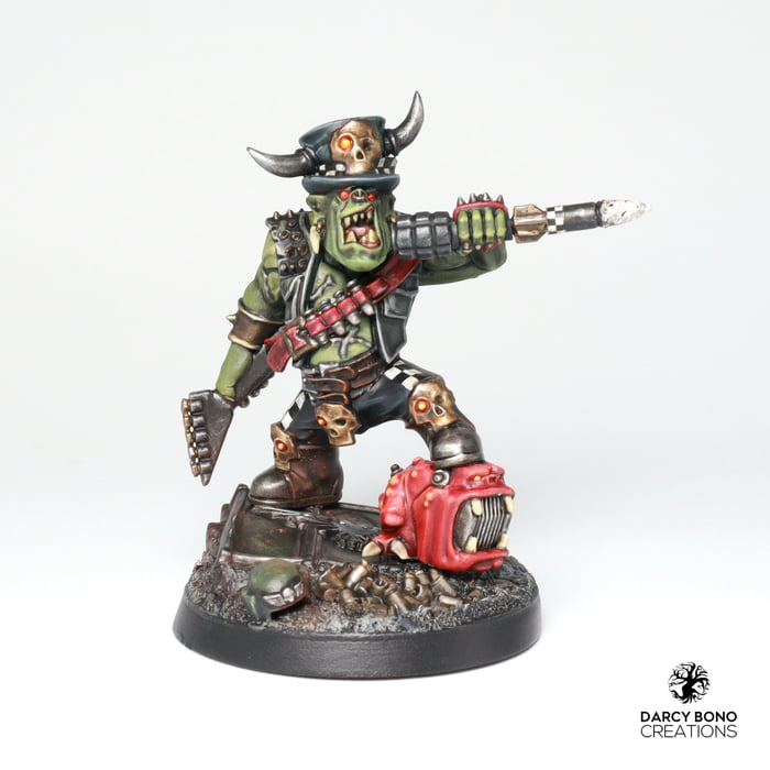 Born to be WAAAGH! - 9GAG