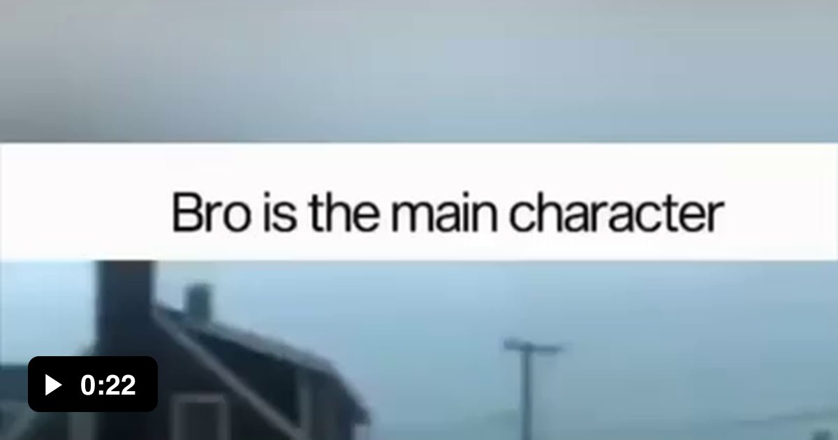 Tsunami Surfer, Protagonist of the storm - 9GAG