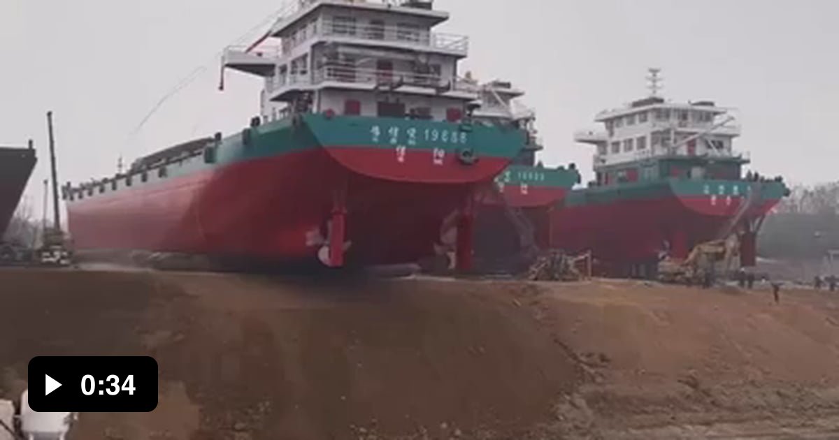 Amazing ship launch - 9GAG